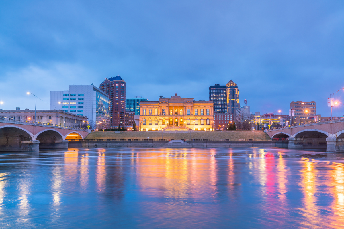 Things To Do In Des Moines This Weekend: Nov. 17 - 19